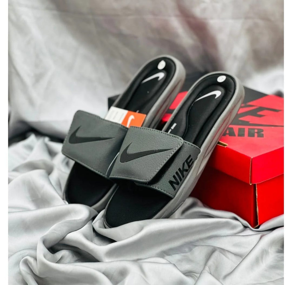 Buy Nike Comfort Footbed Slides– Sneakflex.pk