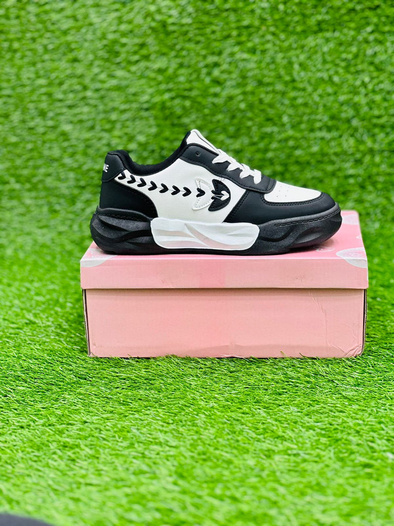 Ogie Retro New Stylish Shoes - Black White | Sneakflex– Sneakflex.pk