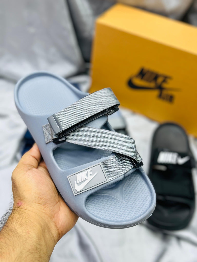 Shop Nke Accra Metropolitan Slides Premium Online– Sneakflex.pk