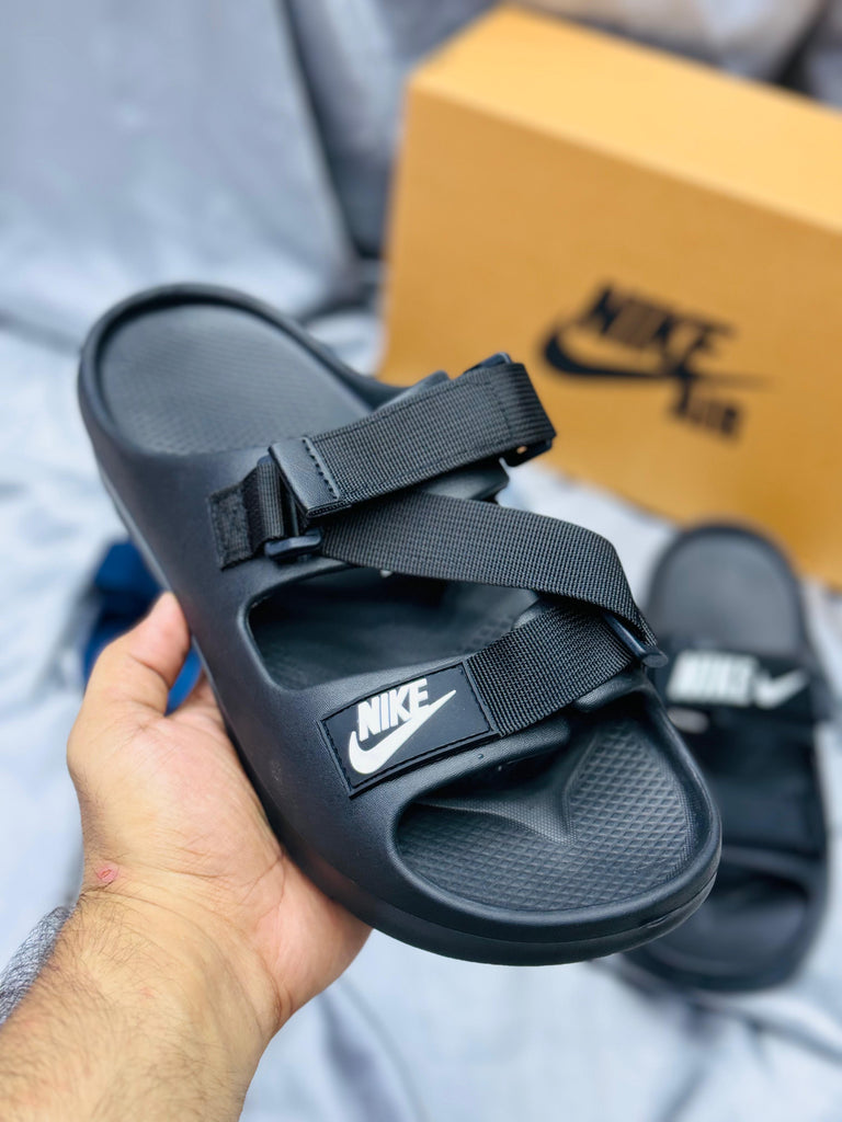 Shop Nke Accra Metropolitan Slides Premium Online– Sneakflex.pk