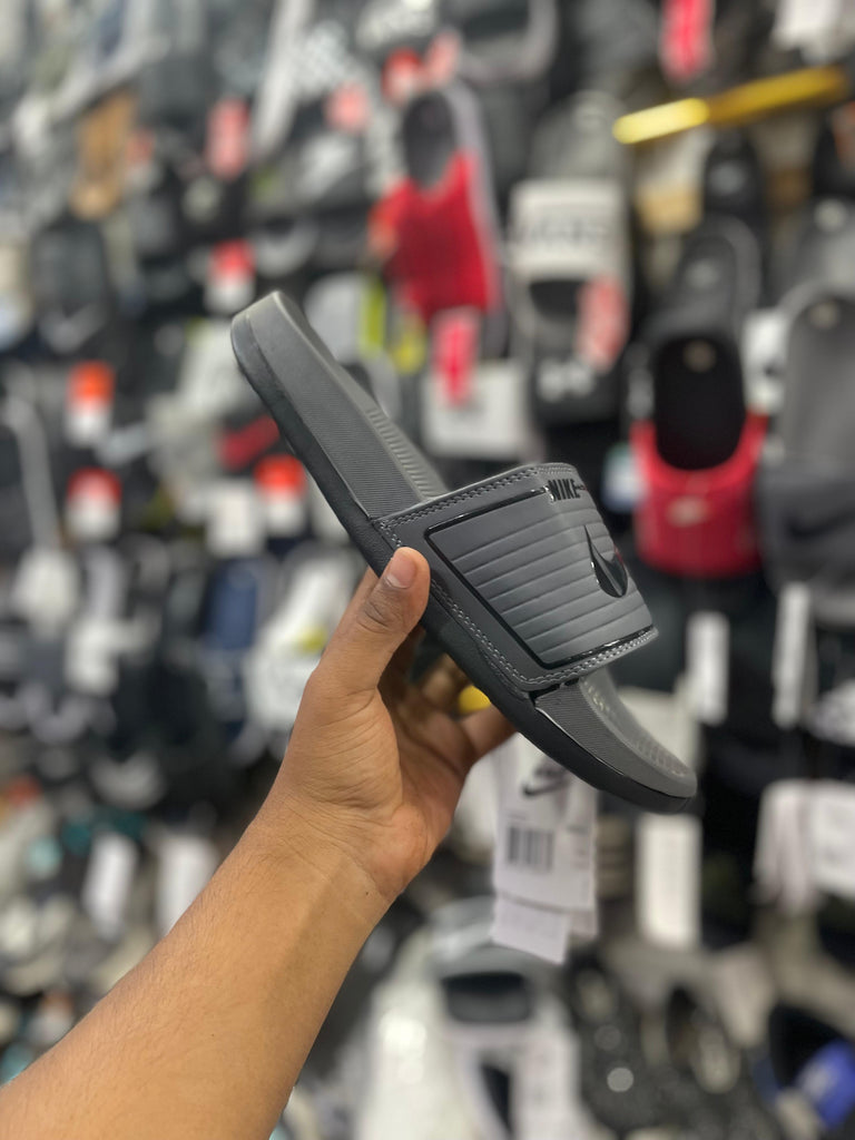 NIKE Calm Slide – Premium Comfort Slides for Men in Pakistan– Sneakflex.pk